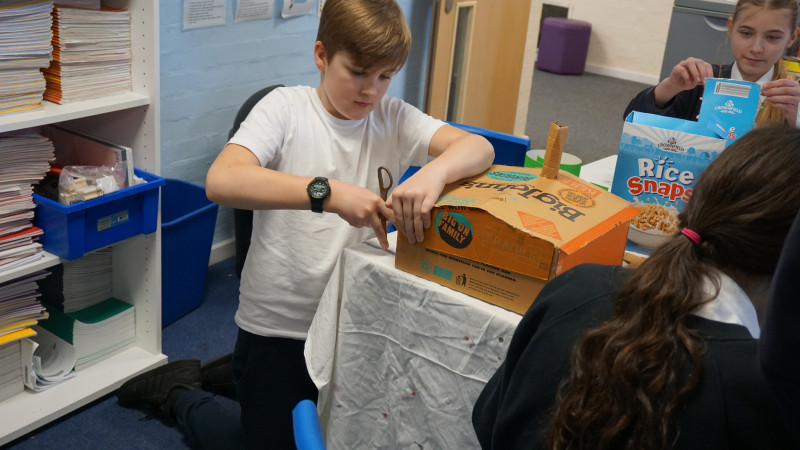 Moseley C of E Primary School: Junk models!