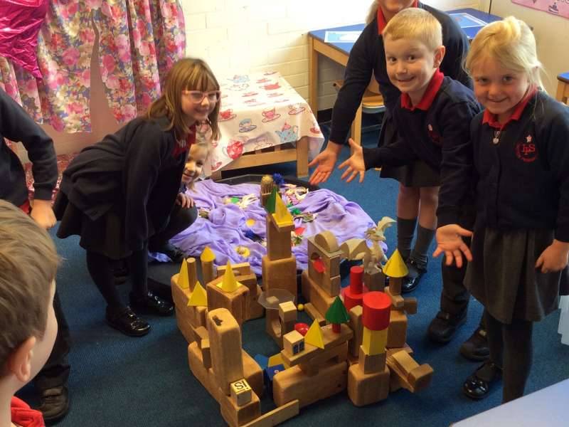 Longton Primary School: 3D Shape Castles